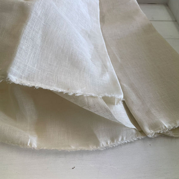 Linen Batiste - The Embroiderer